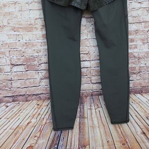 Athleta | Pants & Jumpsuits | Athleta Rainier 2 In Tights In Ancient ...